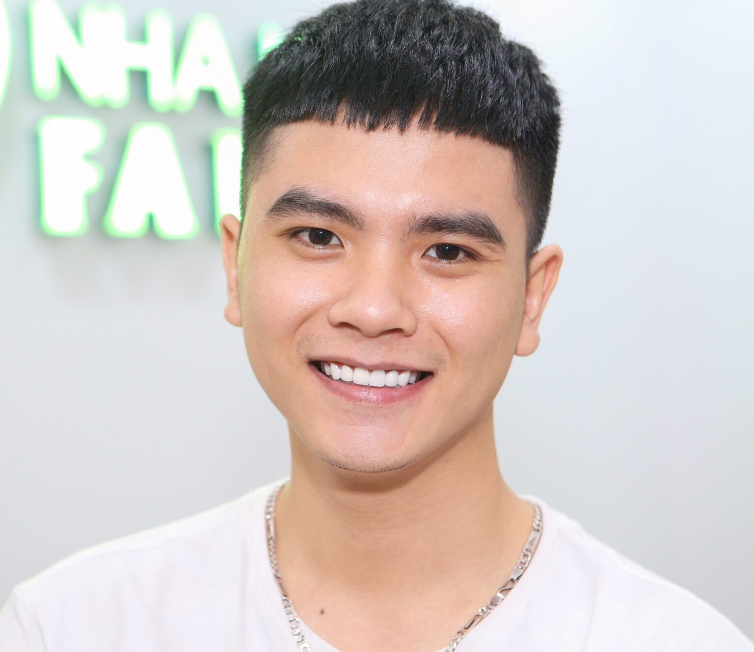 Top 5 dáng răng đẹp được nhiều người ưa chuộng nhất hiện nay